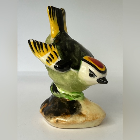 Stangl | Accents | Stangl Pottery Bird 3848 Golden Crowned Kinglet ...